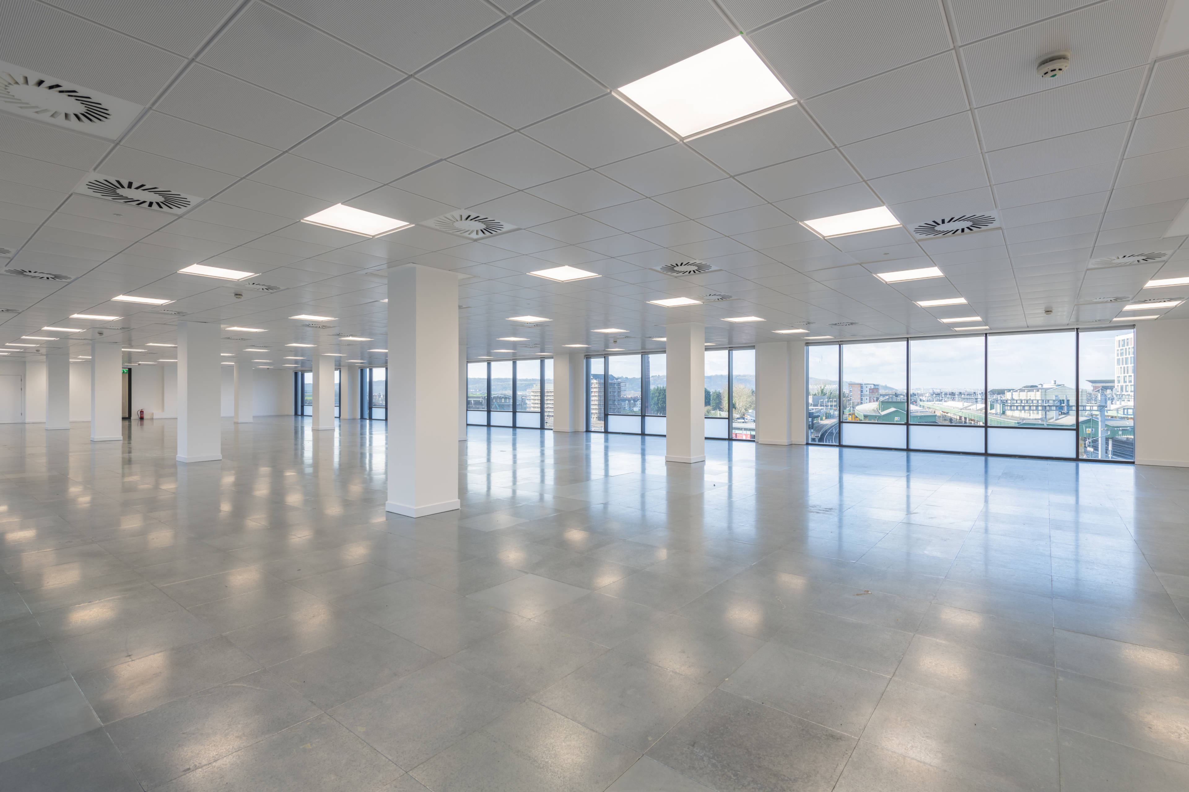 Rhydian Morris | Estate agent | JLL