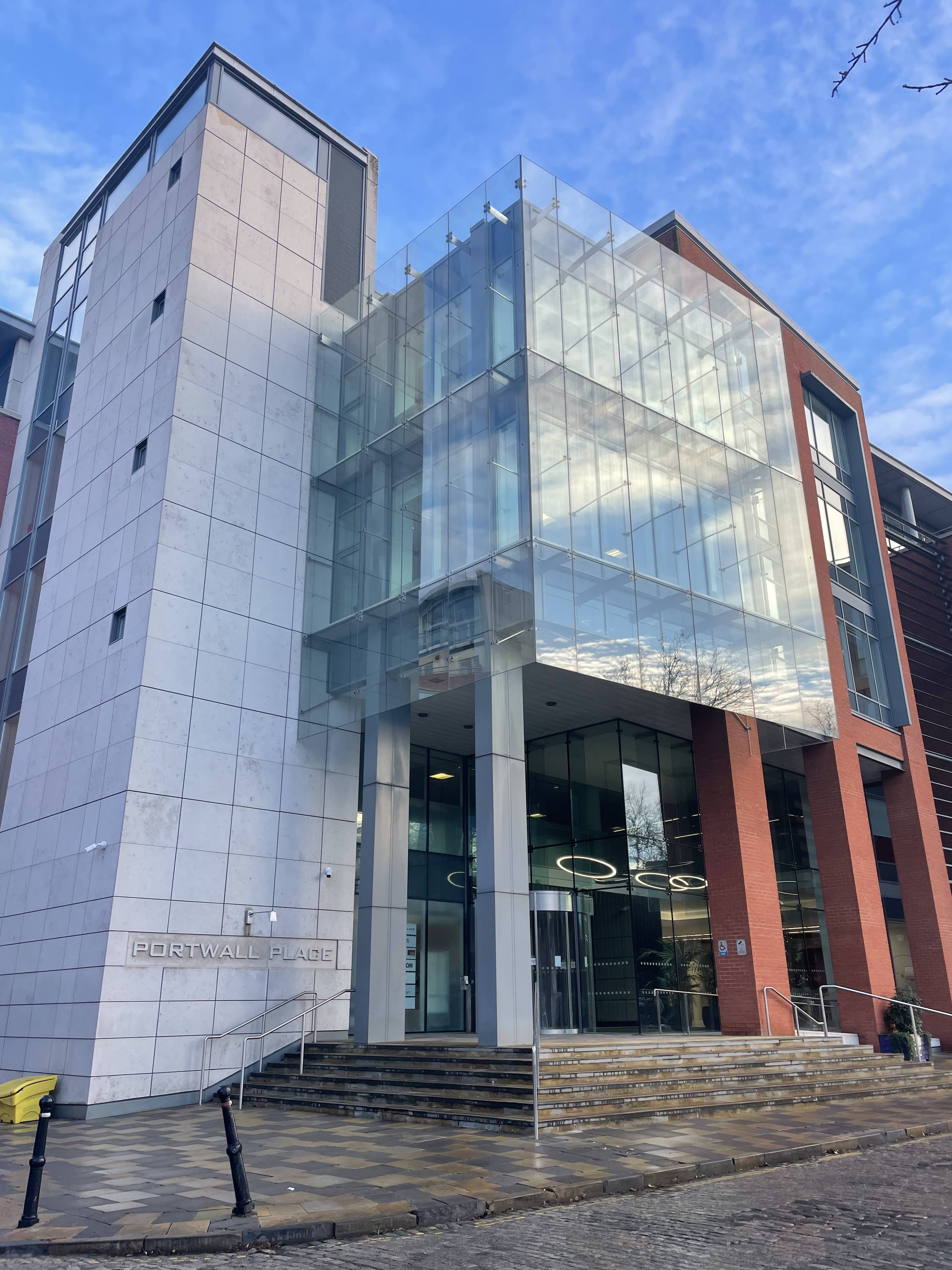 Hannah Waterhouse | Estate agent | JLL