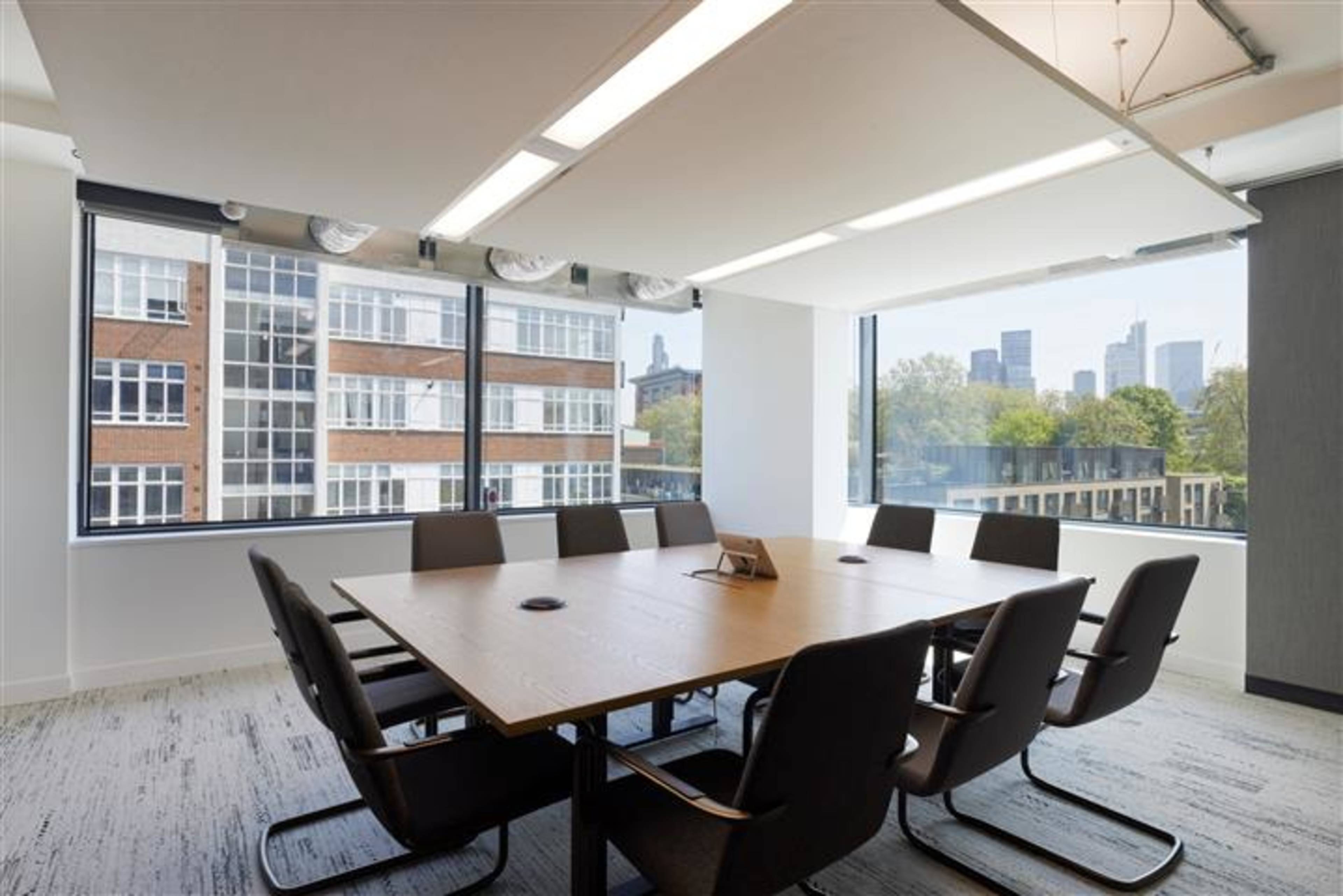 Spectrum, 160 Old Street | JLL Properties - UK