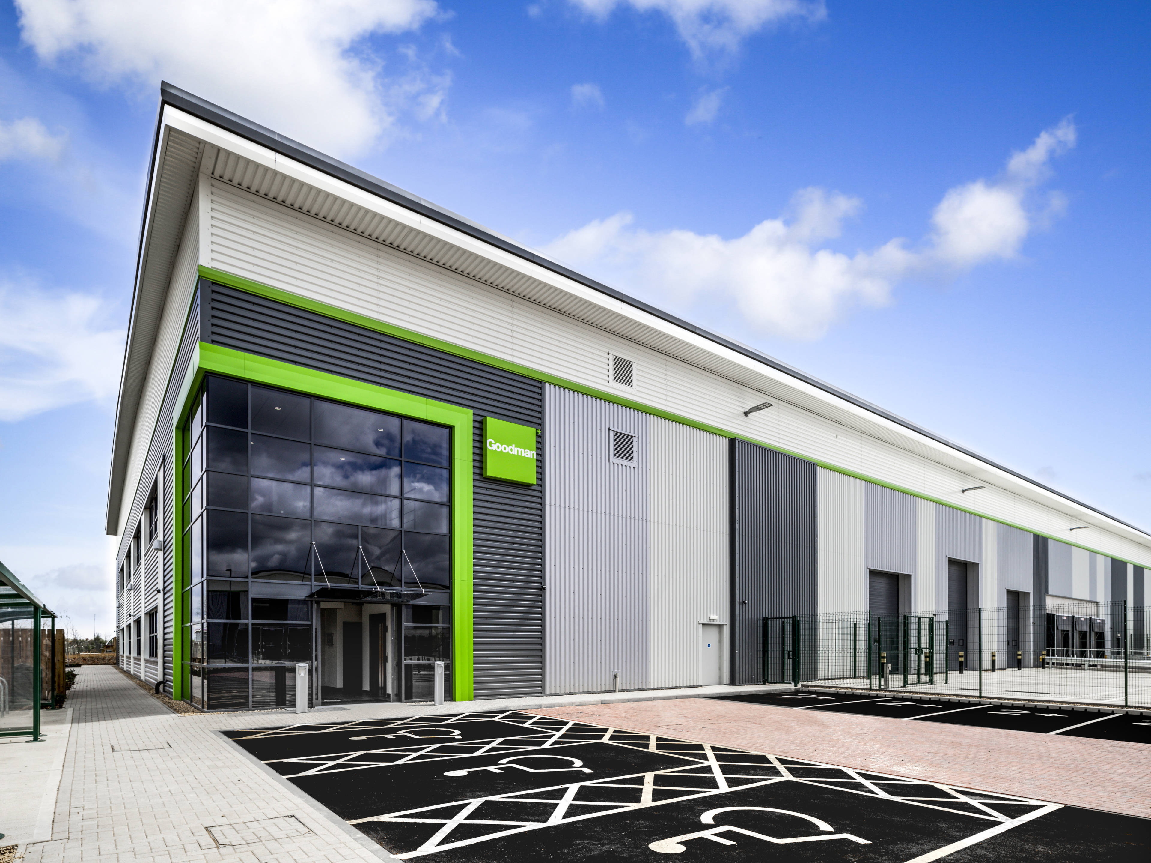 Sophie Kettlewell | Estate agent | JLL