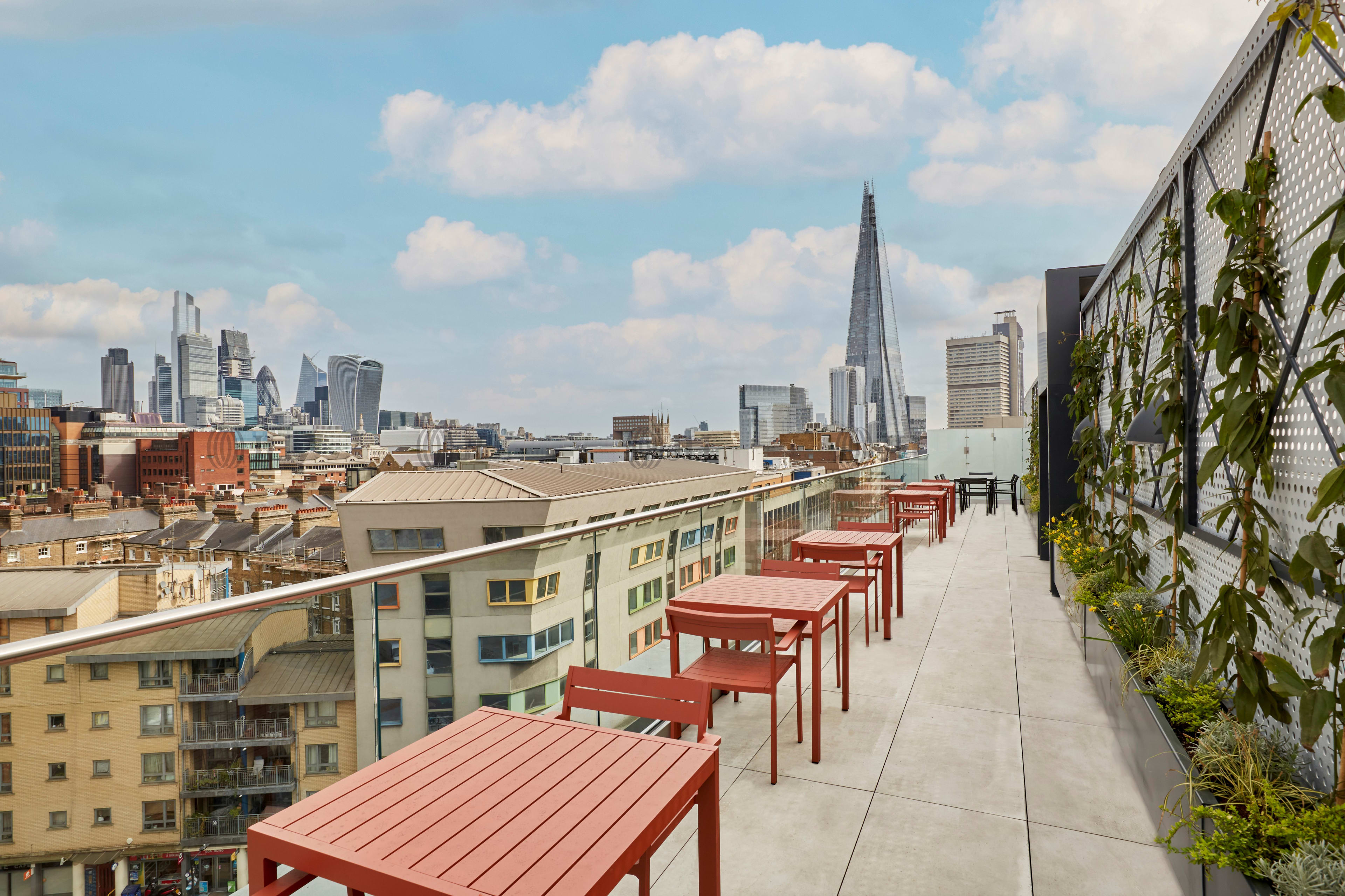 Stuart Austin | Estate agent | JLL