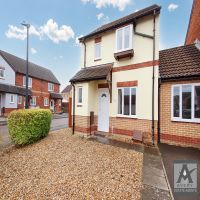3- BEDROOM LINK-DETACHED HOUSE