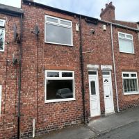 3 Bedroom Mid Terrace