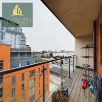 Two Bed, Two Bath With Secure Parking, Central Slough