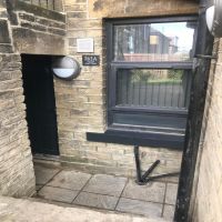 NEWLY DEVELOPED STUDIO APARTMENT TO A HIGH SPEC - UNDERCLIFFE (BD3)********