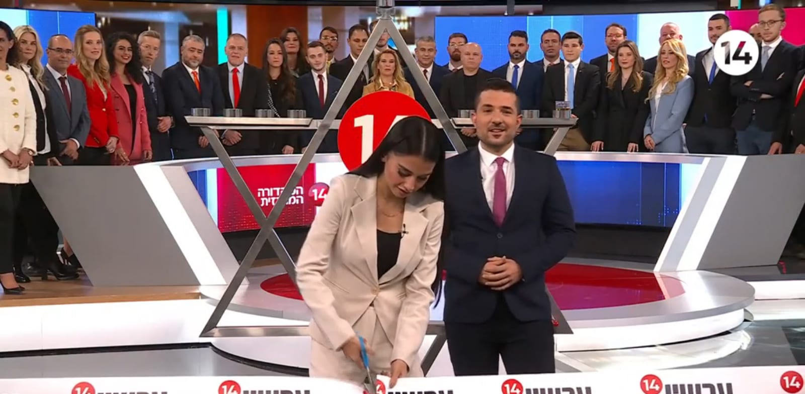 הזינוק של ערוץ 14 יביא לעידן שבו לכל אחד מהדורה משלו - גלובס