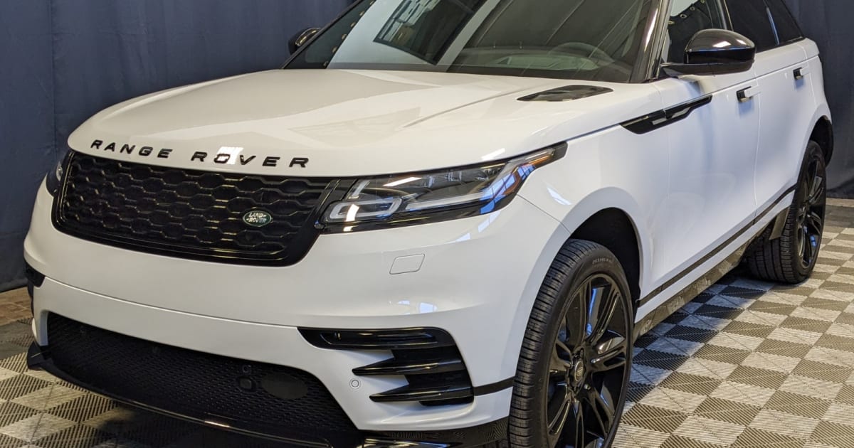 Land Rover Calgary | Land Rover Range Rover Velar P400 HST