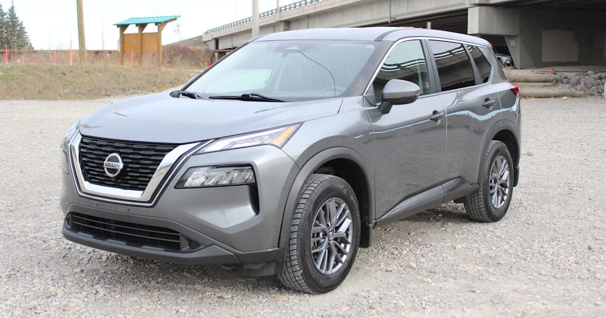 Land Rover Calgary | Nissan Rogue AWD S