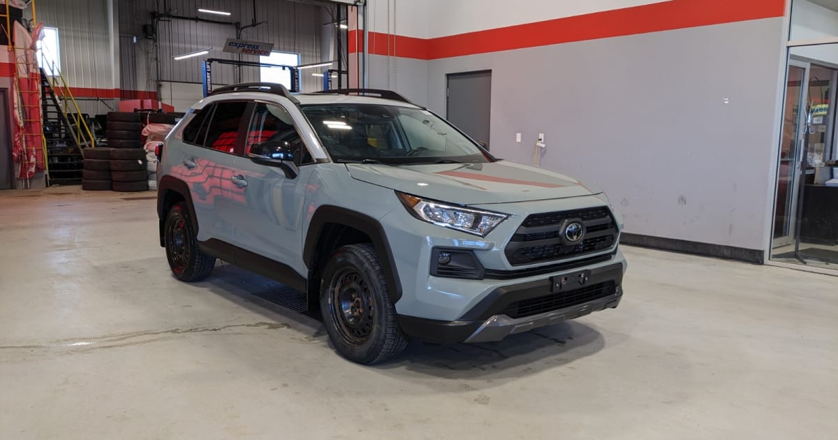 Toyota RAV4 Trail AWD | Go Auto