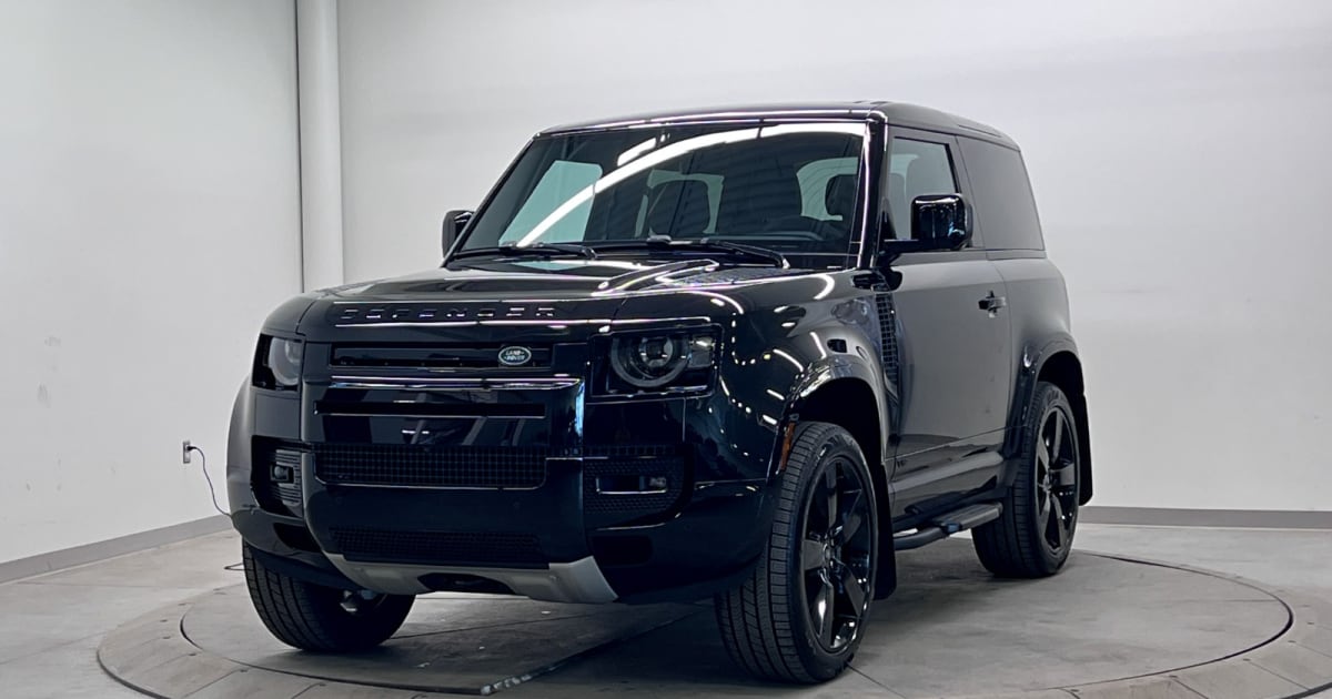 Land Rover Edmonton | Land Rover Defender 90 P525 V8