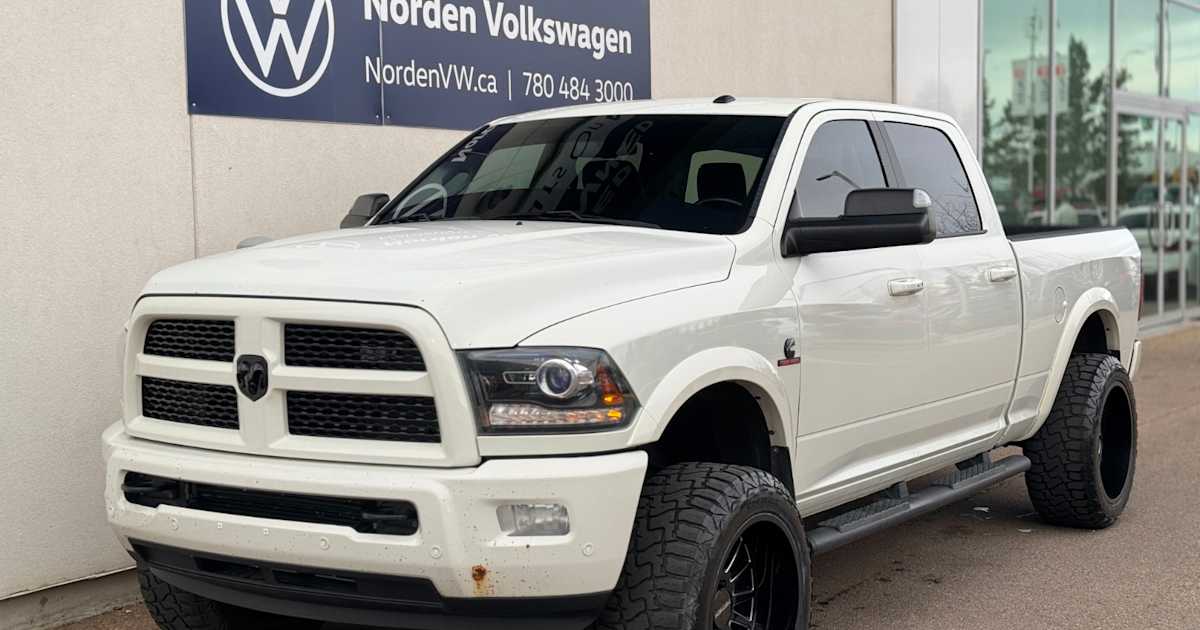 Ram 3500 4WD Crew Cab 149" Laramie | Go Auto