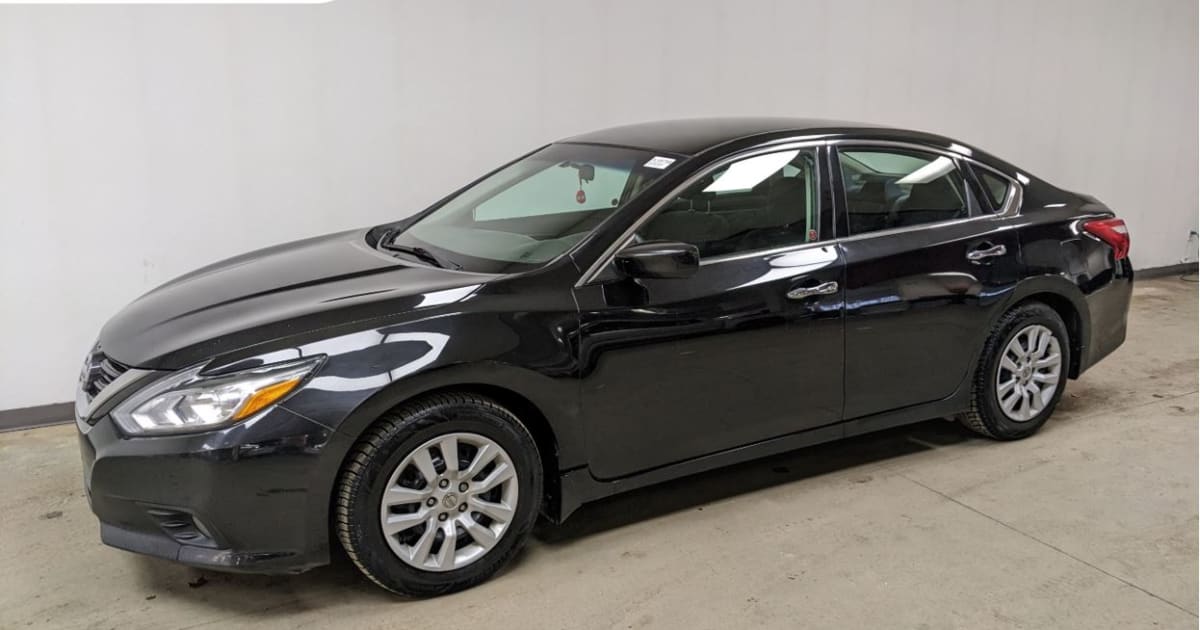 Nissan Altima 4dr Sdn I4 CVT 2.5 S | Toyota on the Trail