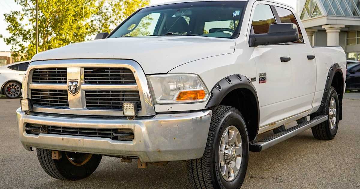 Dodge Ram 2500 4wd Crew Cab 149 Slt Go Auto