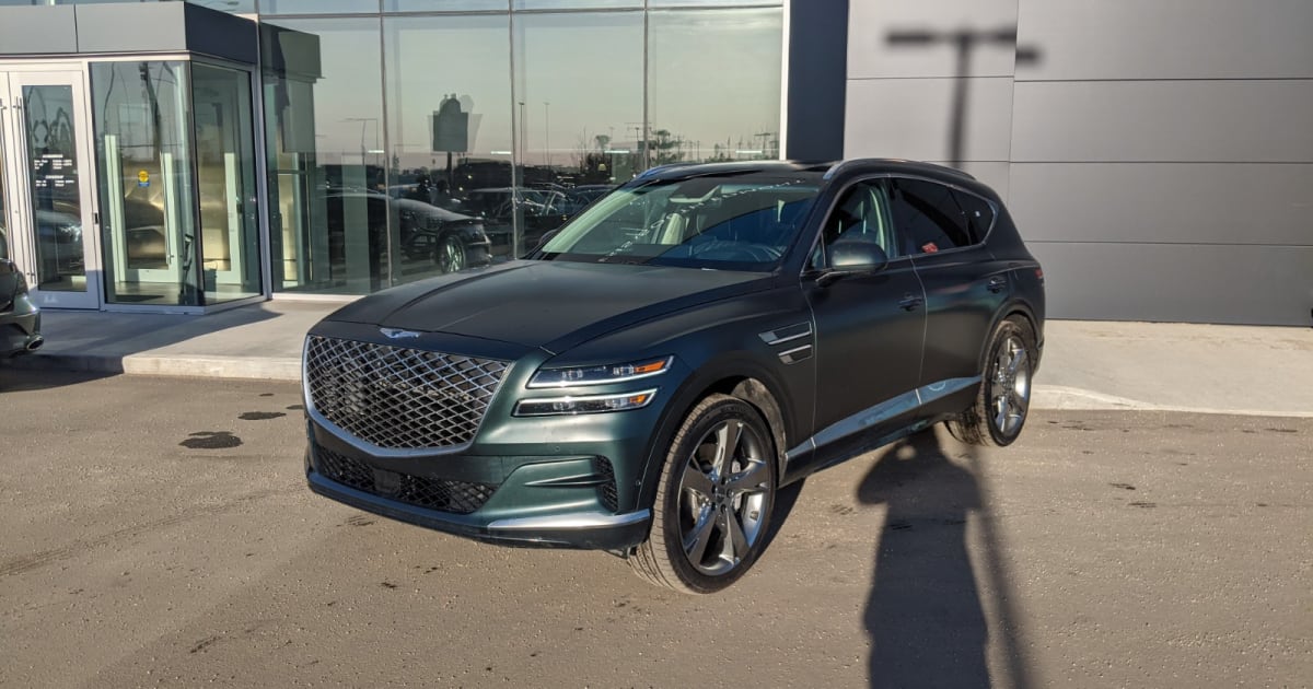 Genesis GV80 3.5T Prestige AWD 7P w/Matte Paint | Go Auto