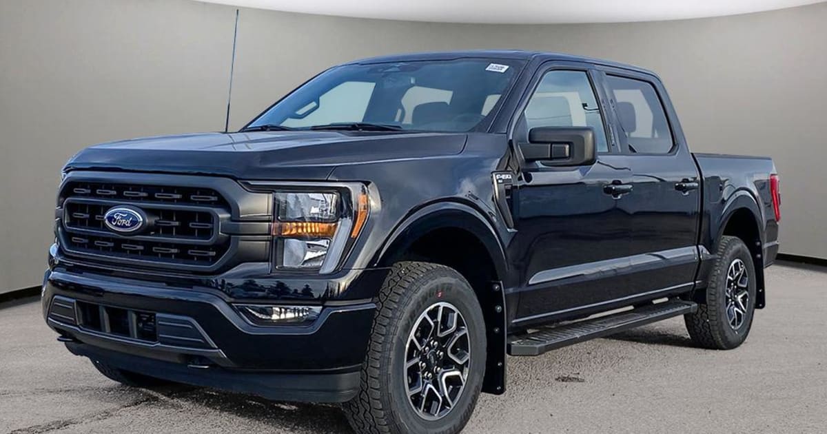 Ford F-150 XLT 4WD SuperCrew 5.5' Box | Kentwood Ford