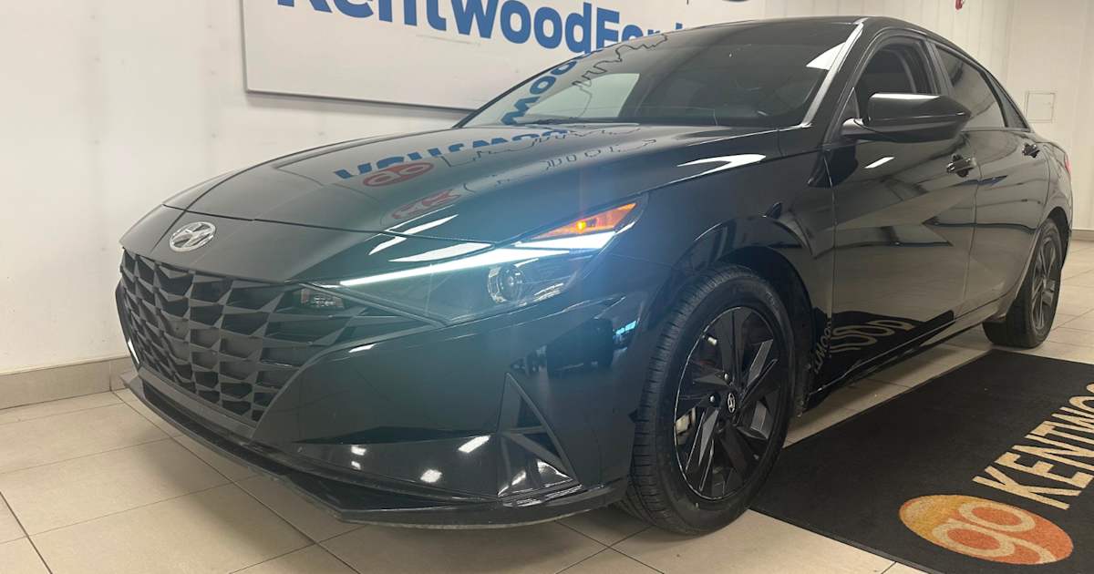 Hyundai Elantra Hybrid Preferred DCT | Go Auto