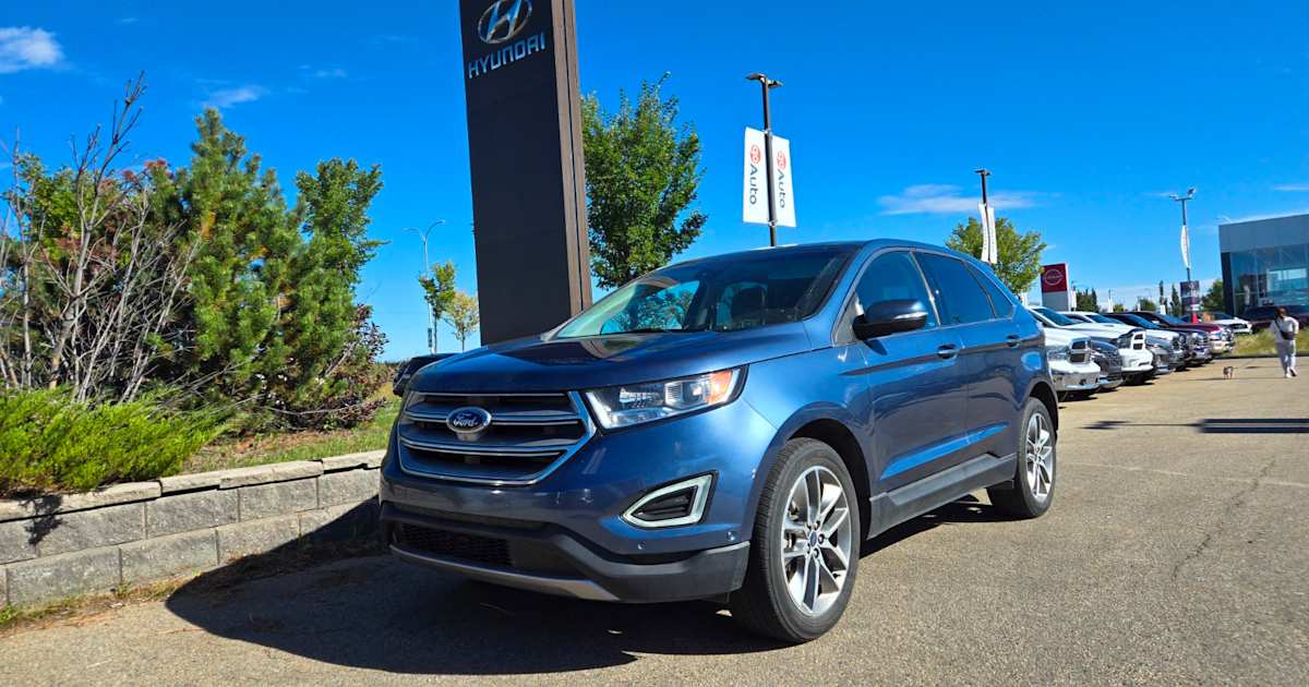 Ford Edge Titanium AWD | Go Auto
