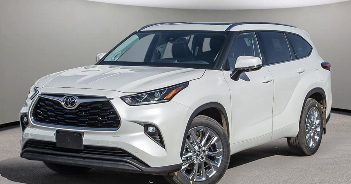 Toyota Highlander Limited AWD | Langley Toyota