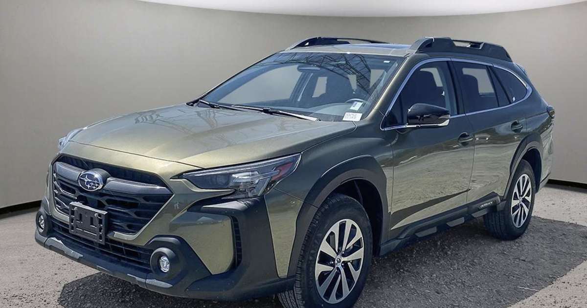 Subaru Outback Touring AWD | Go Auto
