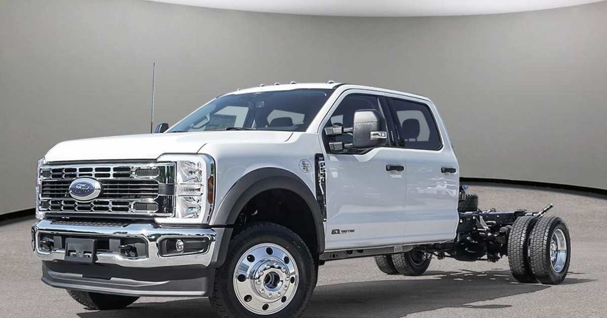 Merlin Ford | Ford Super Duty F-550 DRW XL 4WD SuperCab 168" WB 60" CA