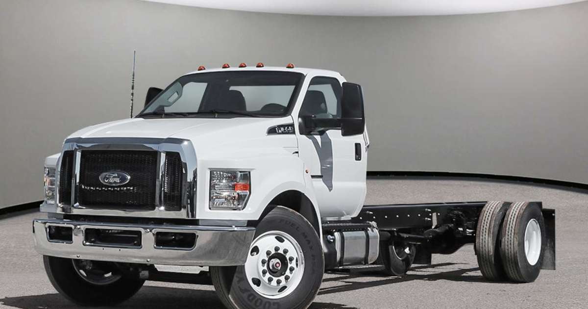 Ford Super Duty F-650 Straight Frame Gas Reg Cab | Go Auto
