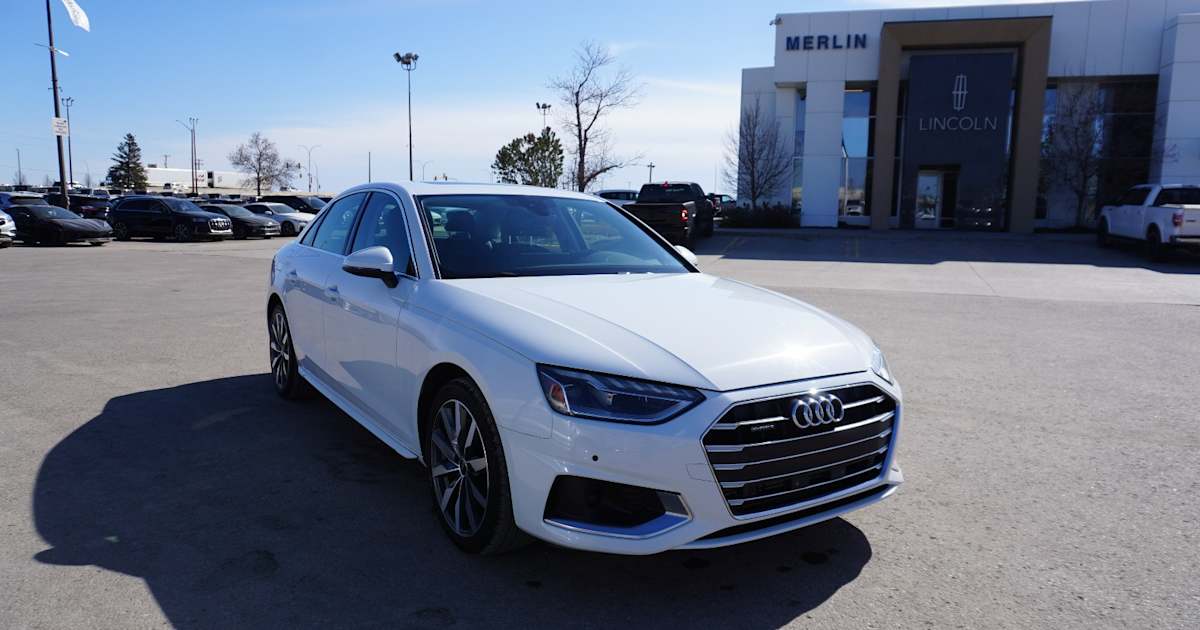 Merlin Ford | Audi A4 Sedan Komfort 45 TFSI quattro