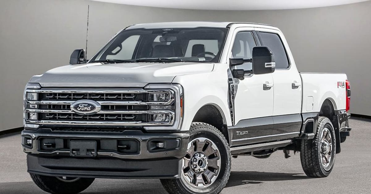 Ford Super Duty F-350 SRW King Ranch 4WD Crew Cab 8' Box | Go Auto