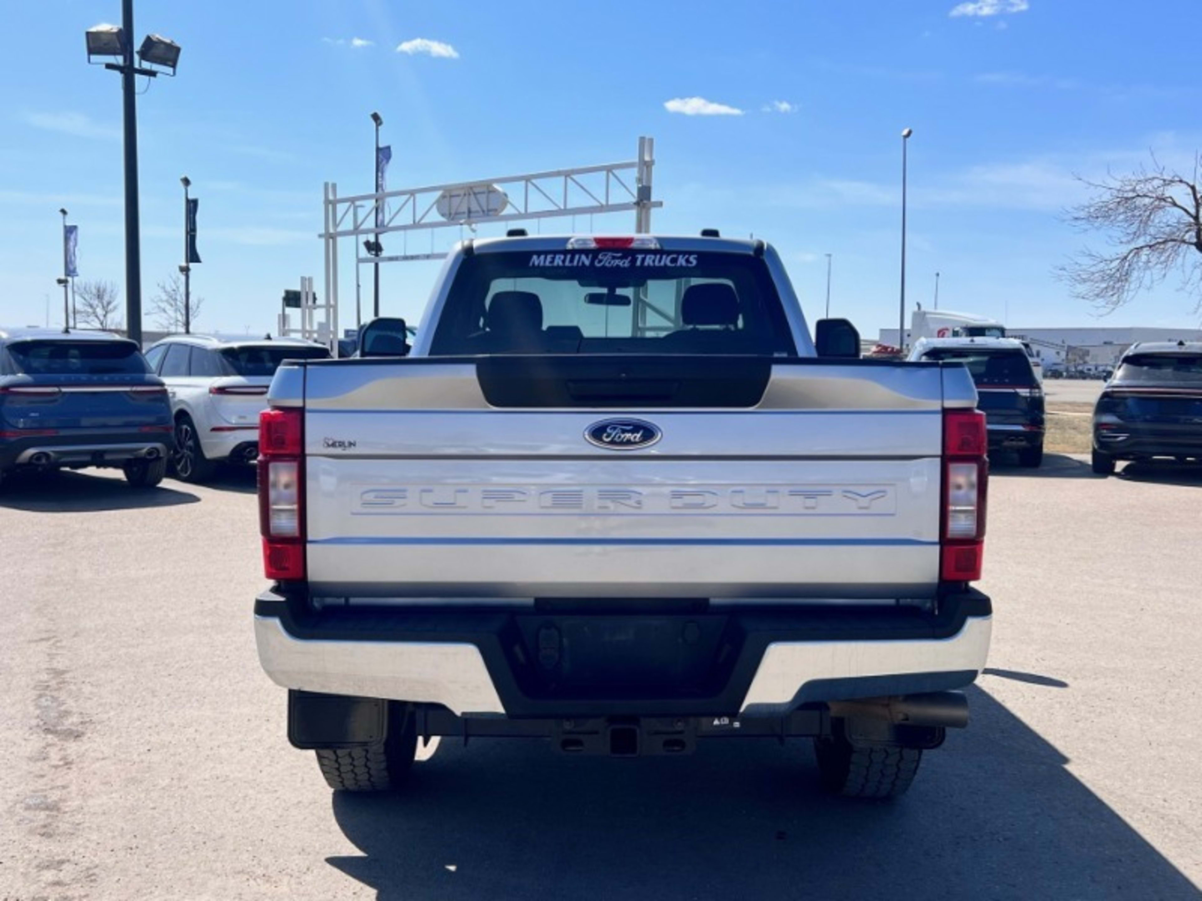 Merlin Ford | Ford Super Duty F-250 SRW XL 4WD Reg Cab 8' Box