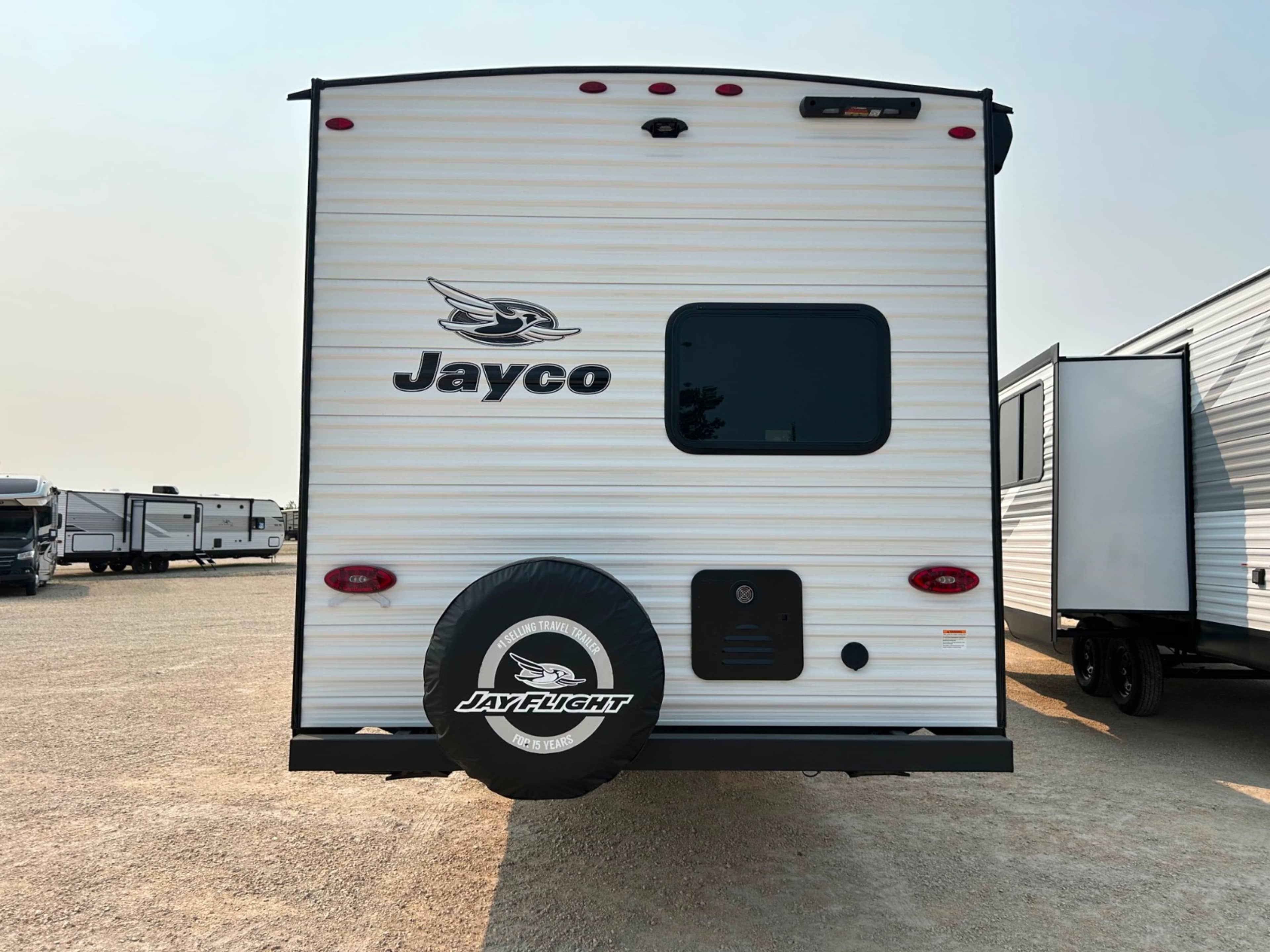 Go RV Winnipeg | Jay Flight Slx 330TBS