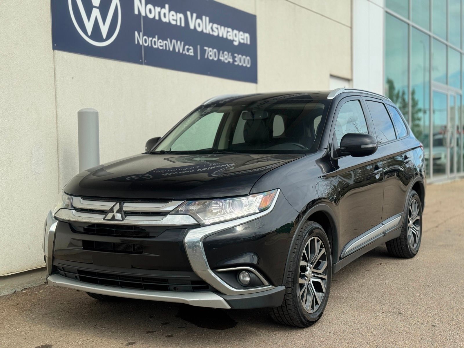 2016 Mitsubishi Outlander ES | Edmonton Motor Dealer Association ...