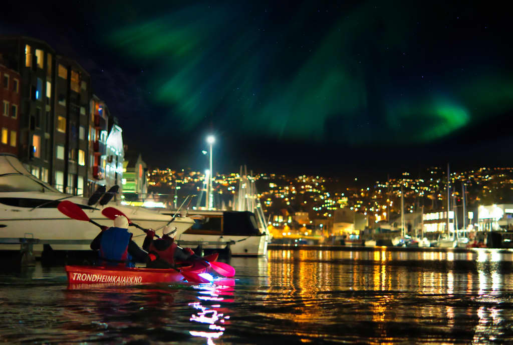 Guided night kayaking tour in Trondheim | Go Fjords