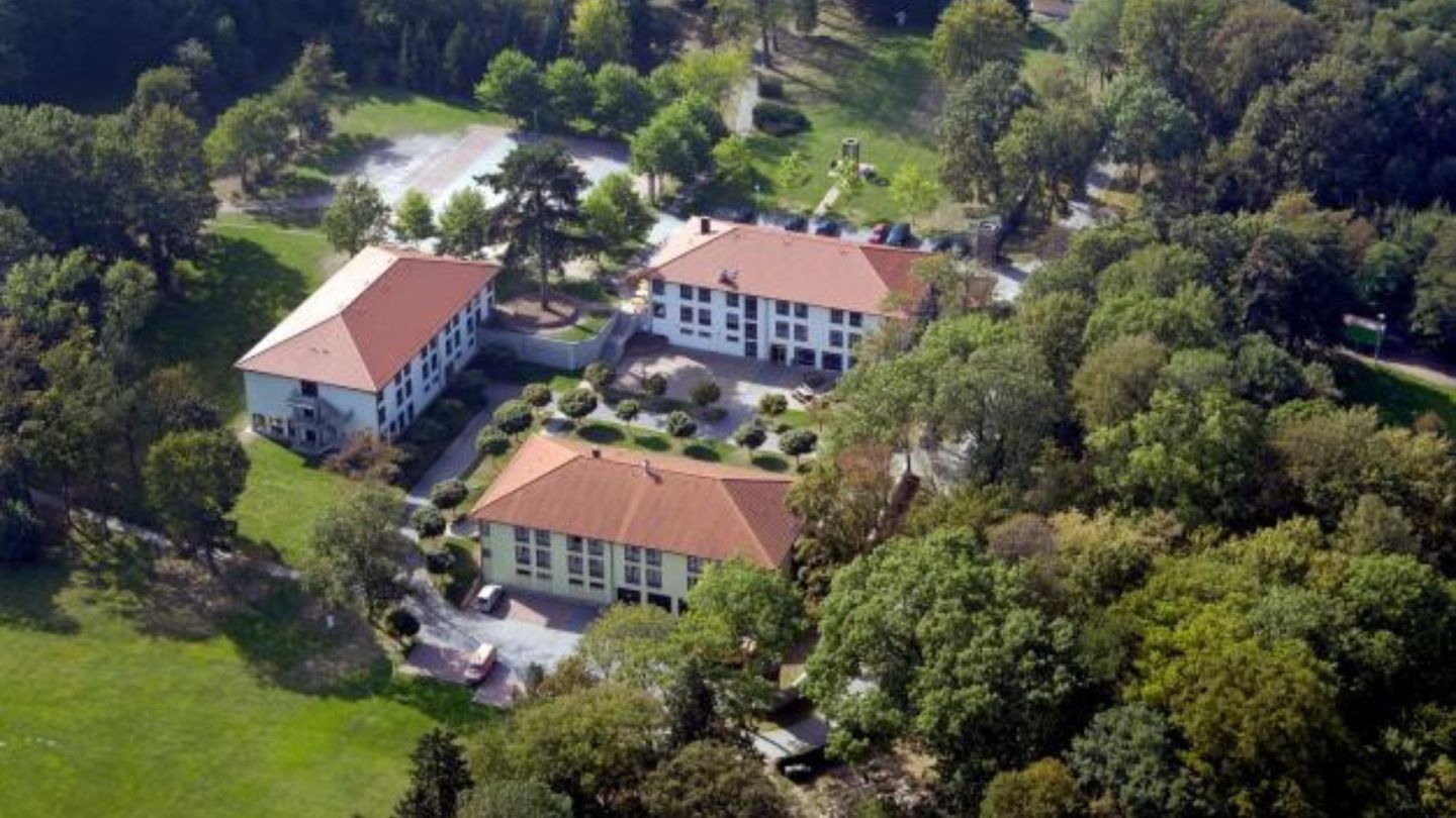 Kim Hotel im Park - 2025 - Page Übersicht