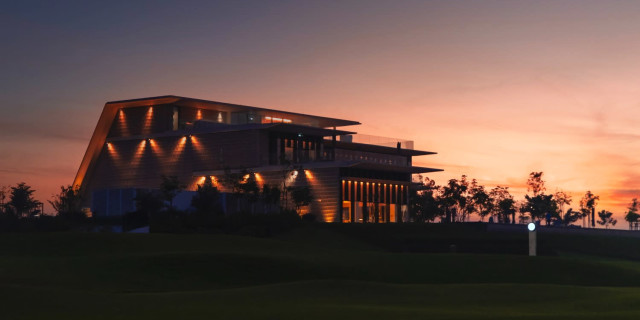 Check Out This Extraordinary New Golf Clubhouse