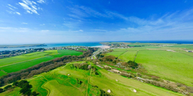 The Point at Polzeath - Golfshake Golf Guide