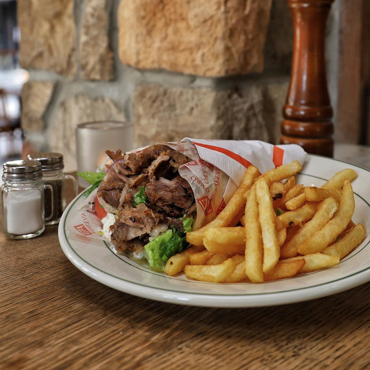 Avenue Gyro | The Gallery | Bronx