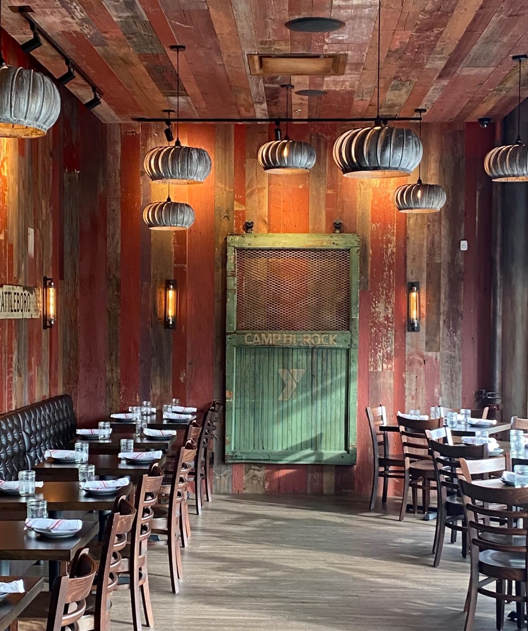 Little Barn Shelton | Home | Shelton