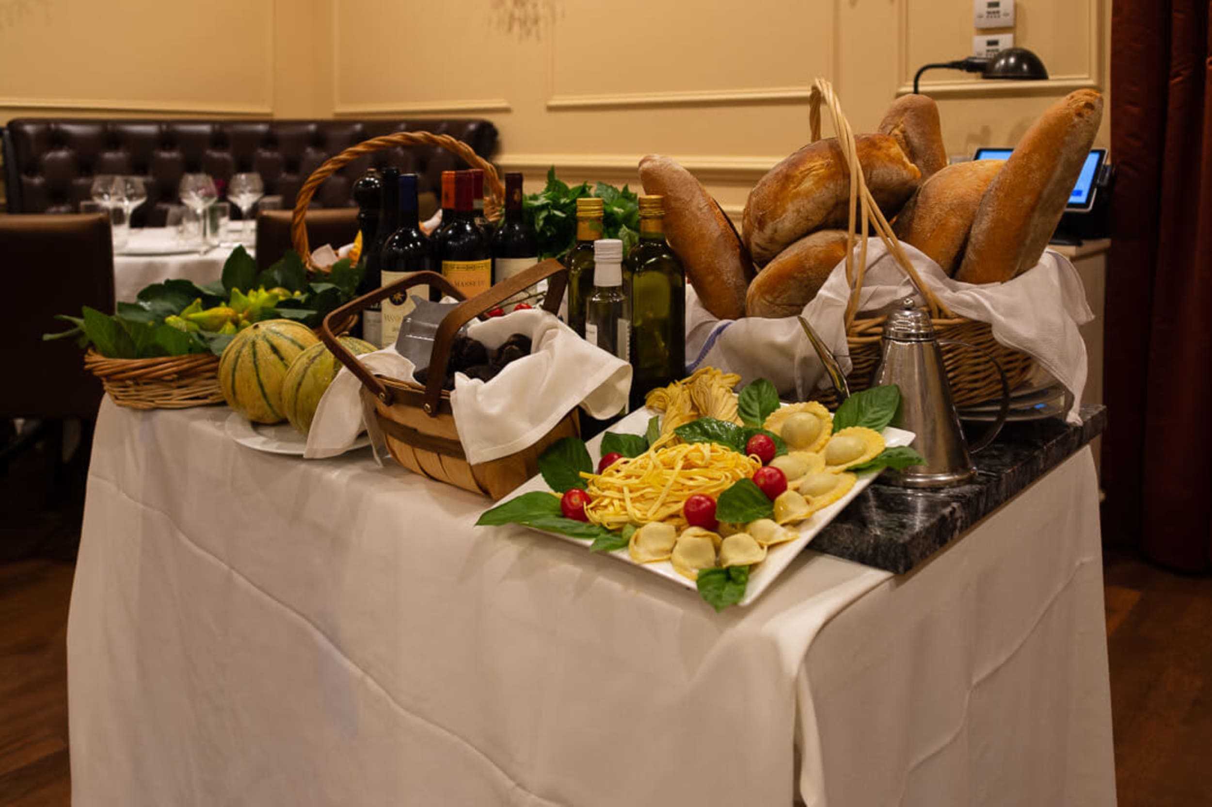 Il Postino | Home | New York