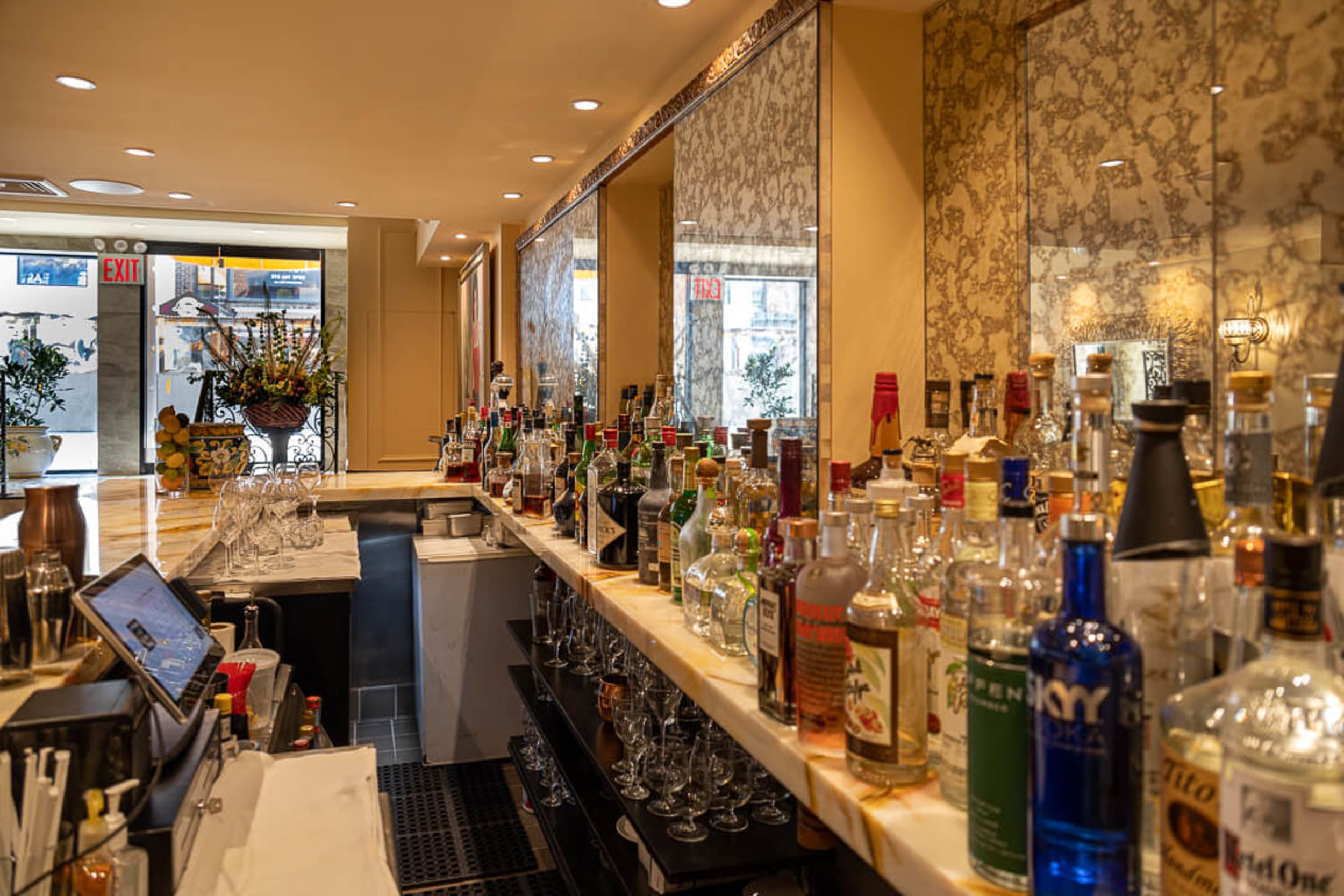 Il Postino | Home | New York