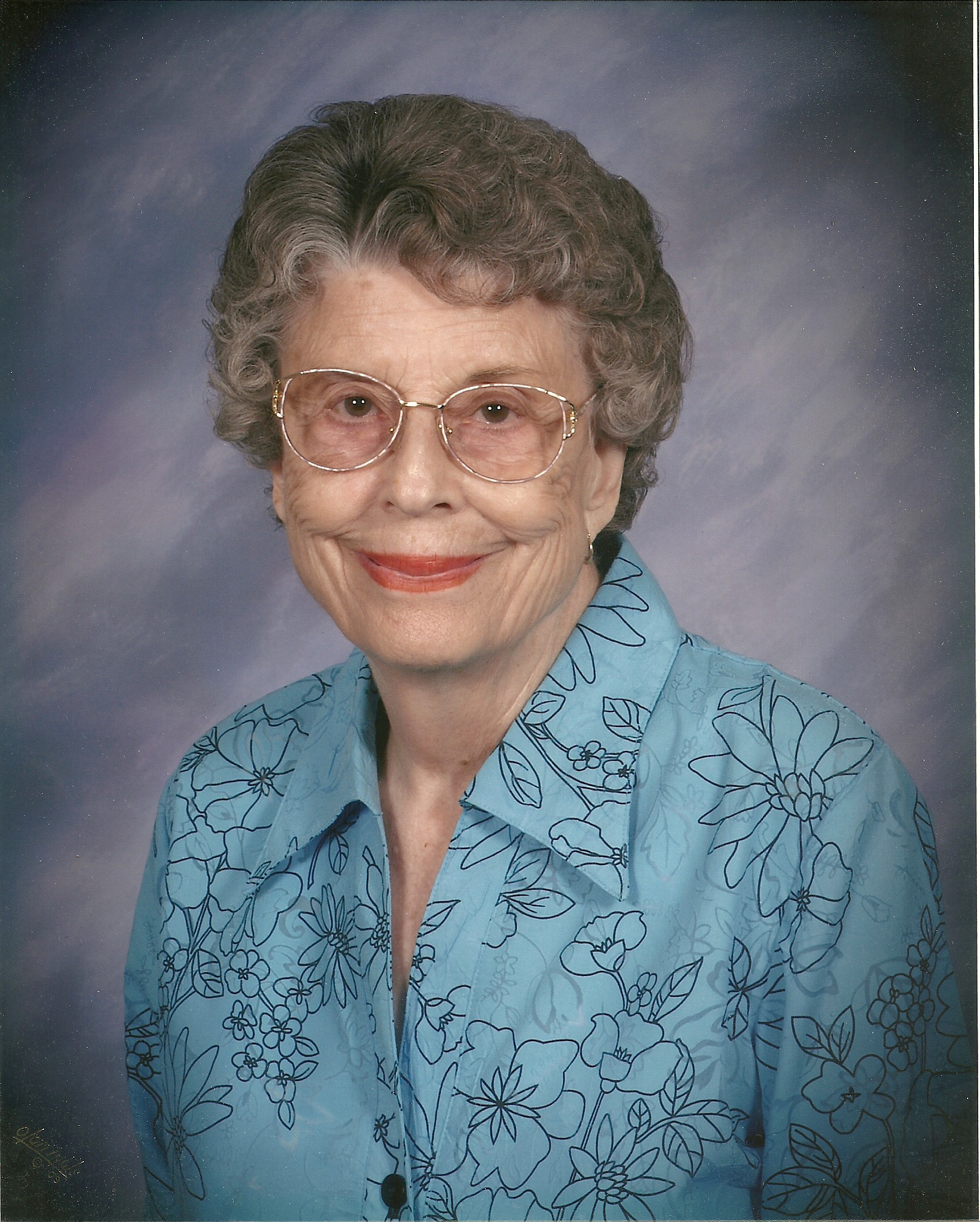 Fay Moore's Instagram, Twitter & Facebook on IDCrawl