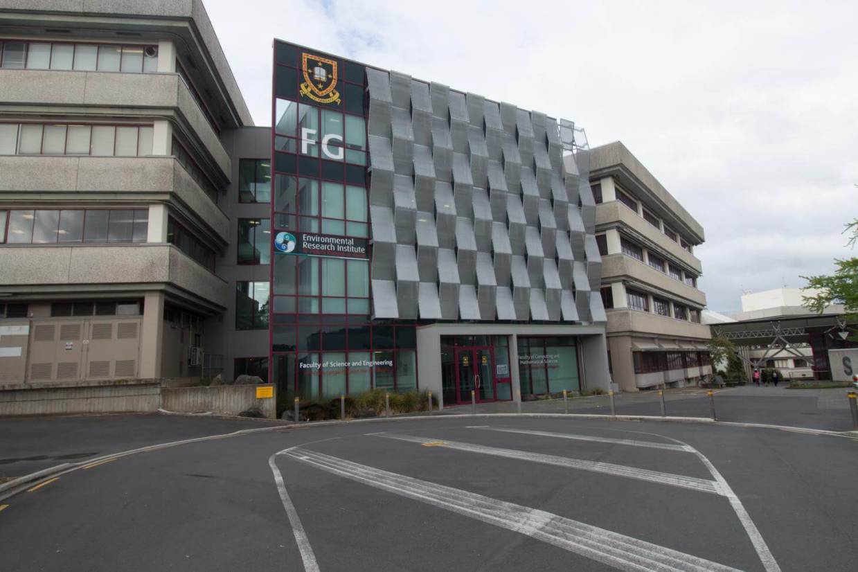 Buy Graduation Gown Sets | Gowning Street New Zealand