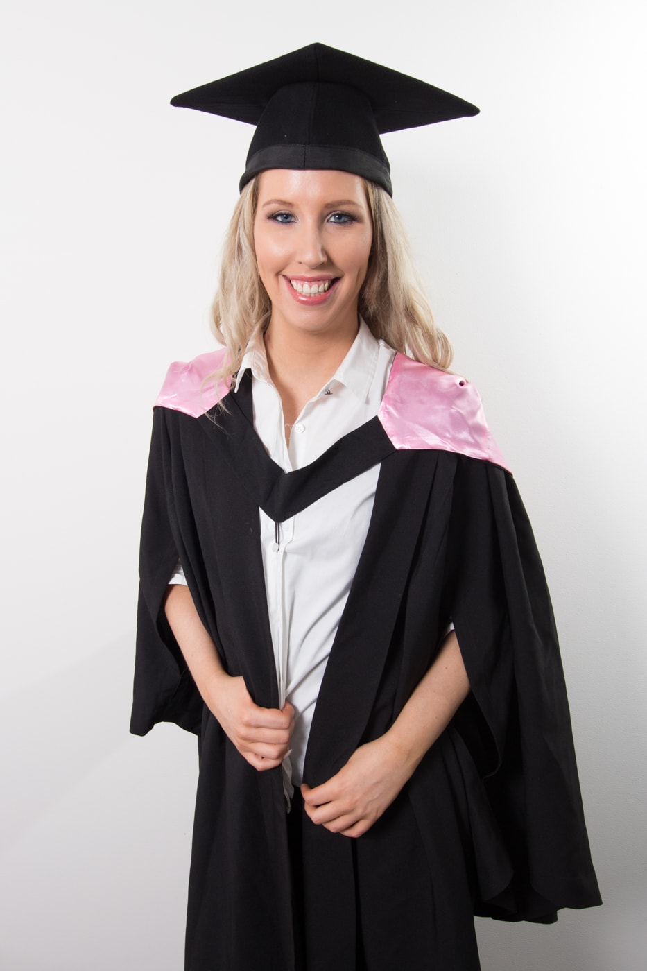 Adelaide Uni Graduation Gown Sets