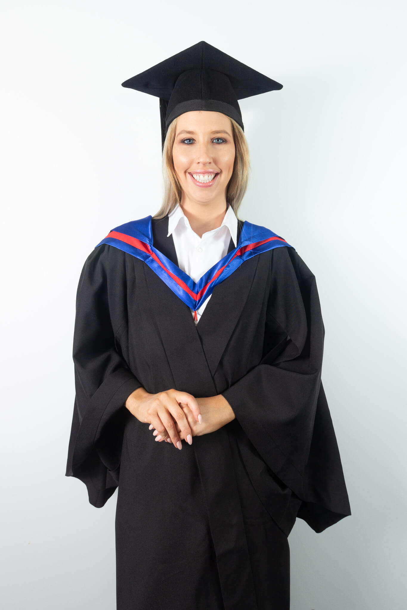 Charles Sturt University Master of Business graduation gown set - Front ...