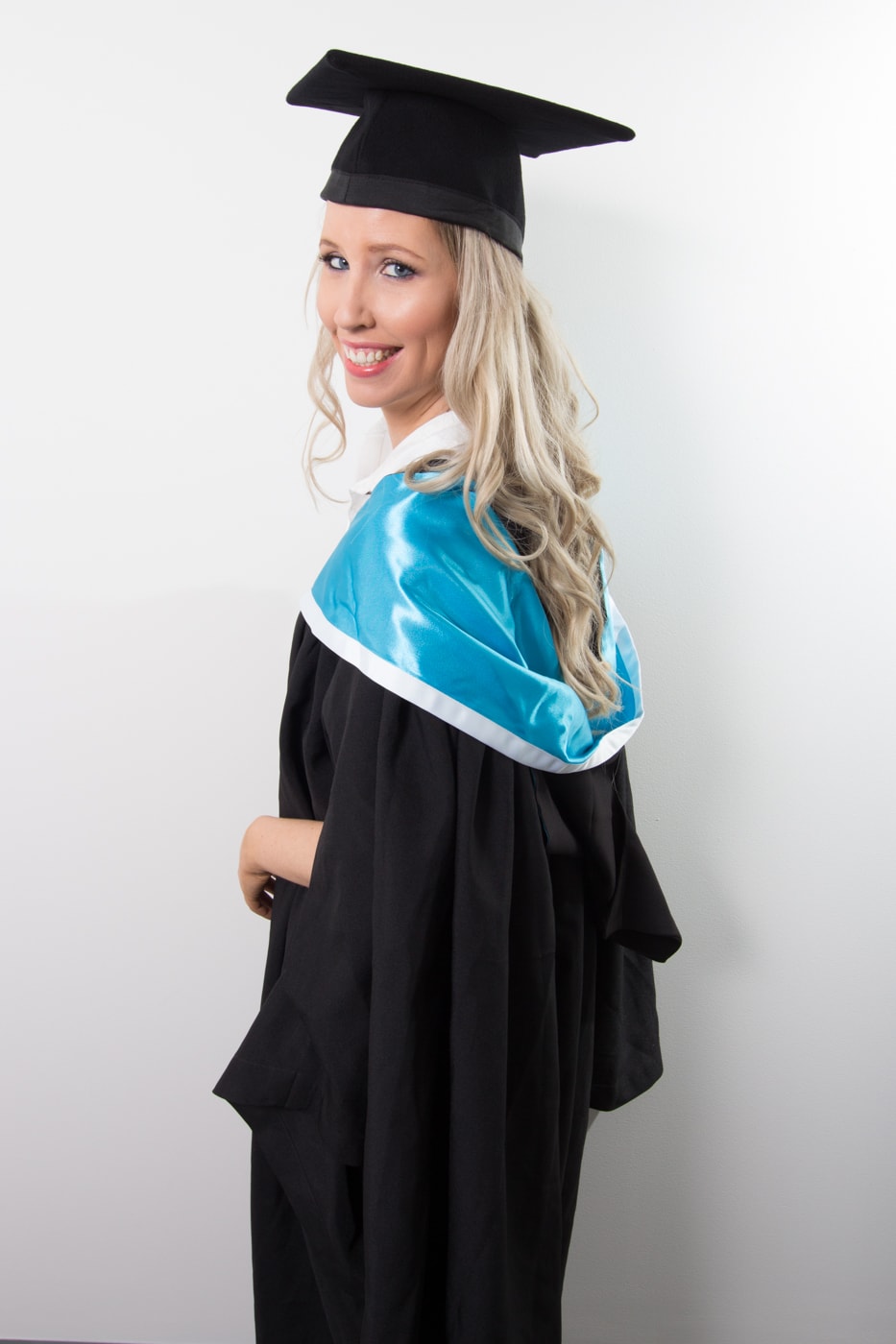 RMIT Bachelor of Education graduation gown set - Side view