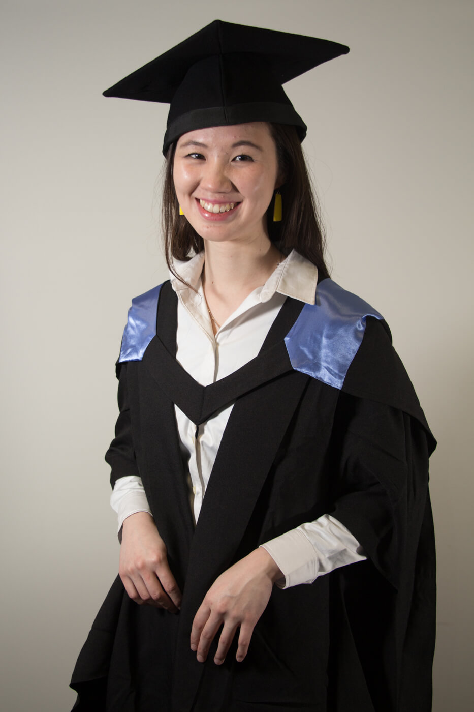 SCU bachelor of education graduation gown set - Front view