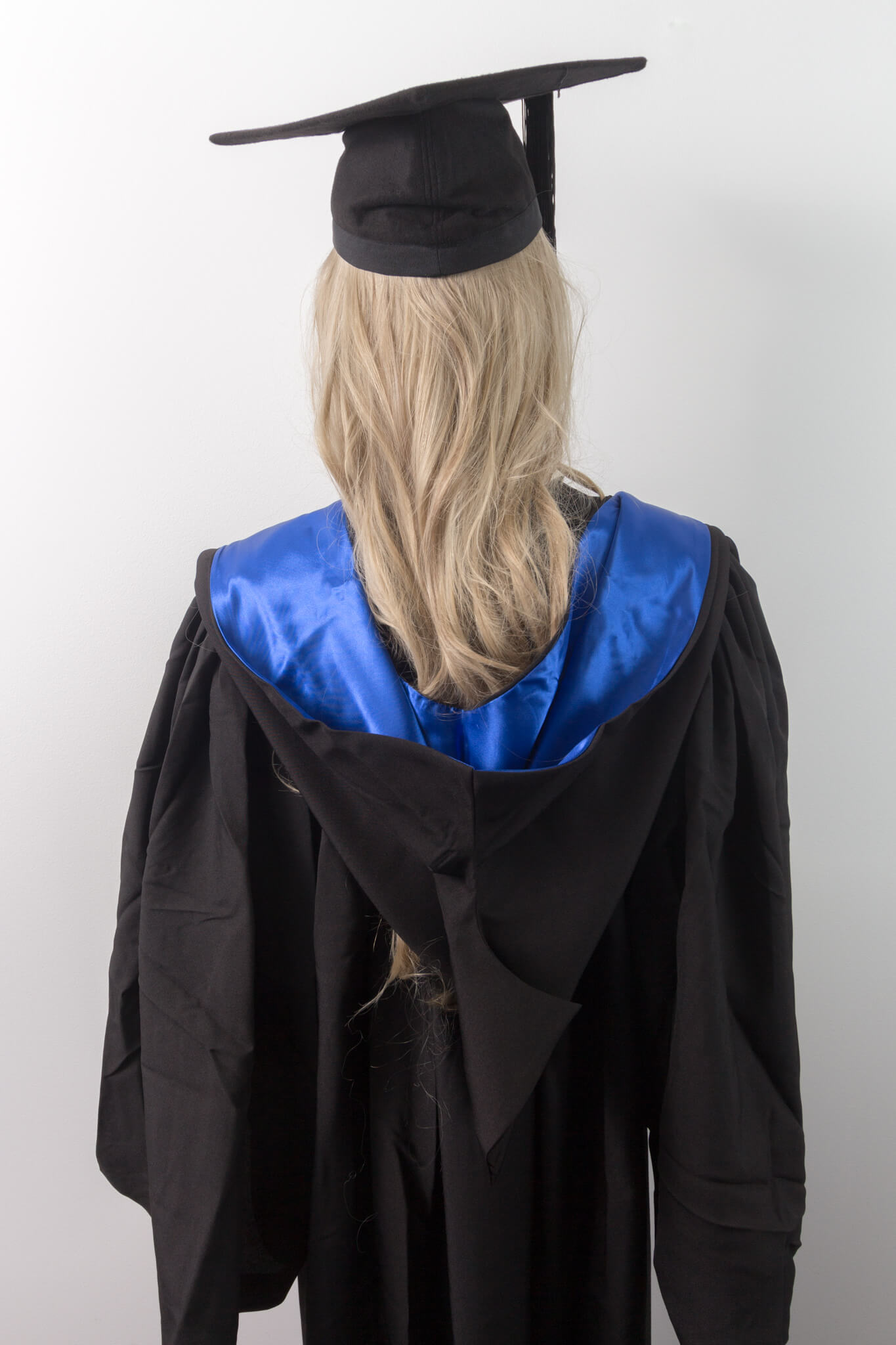 UniMelb Master of Arts graduation gown set - Back view