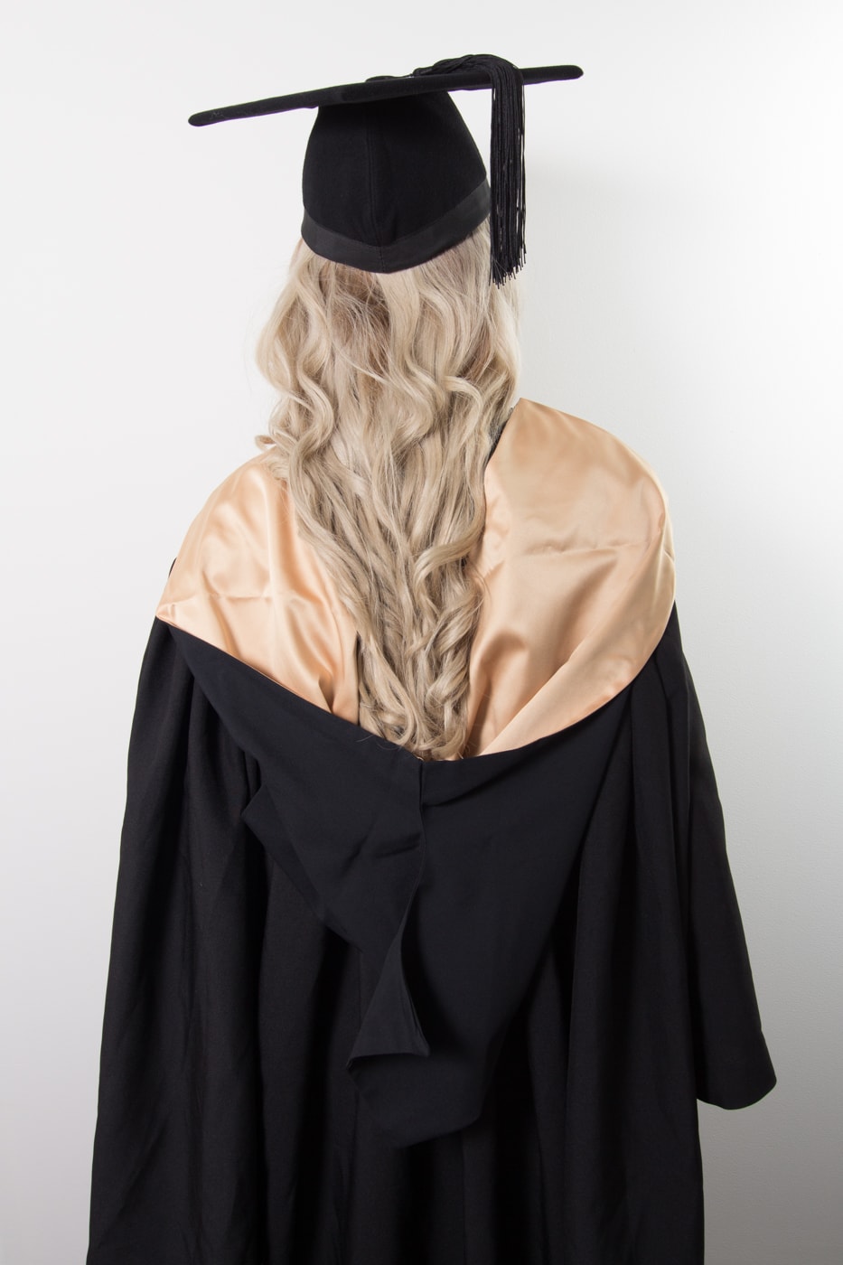 UniSA Bachelor of Information Technology graduation gown set - Back view