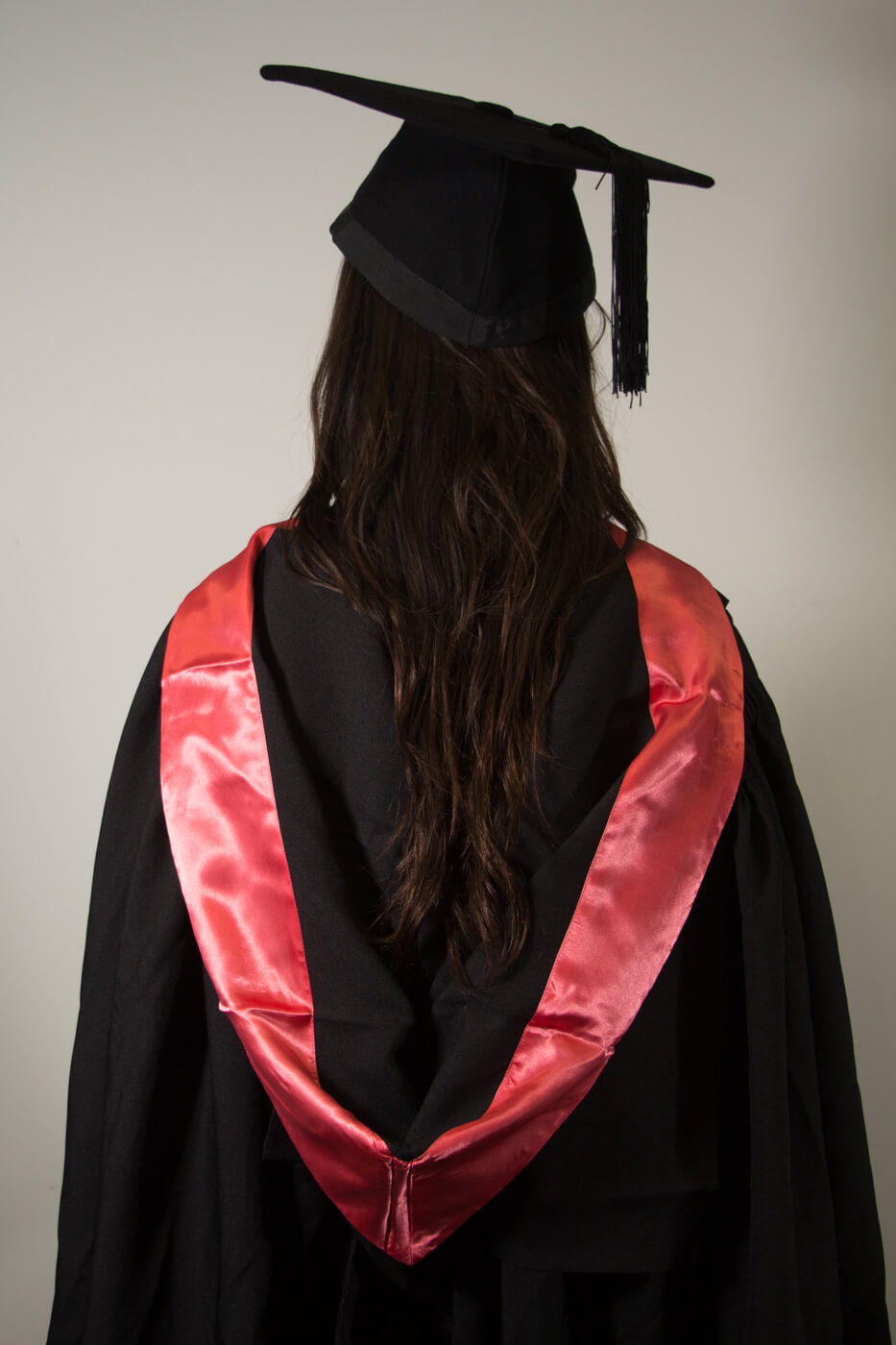 USQ bachelor of information technology graduation gown set - Back view