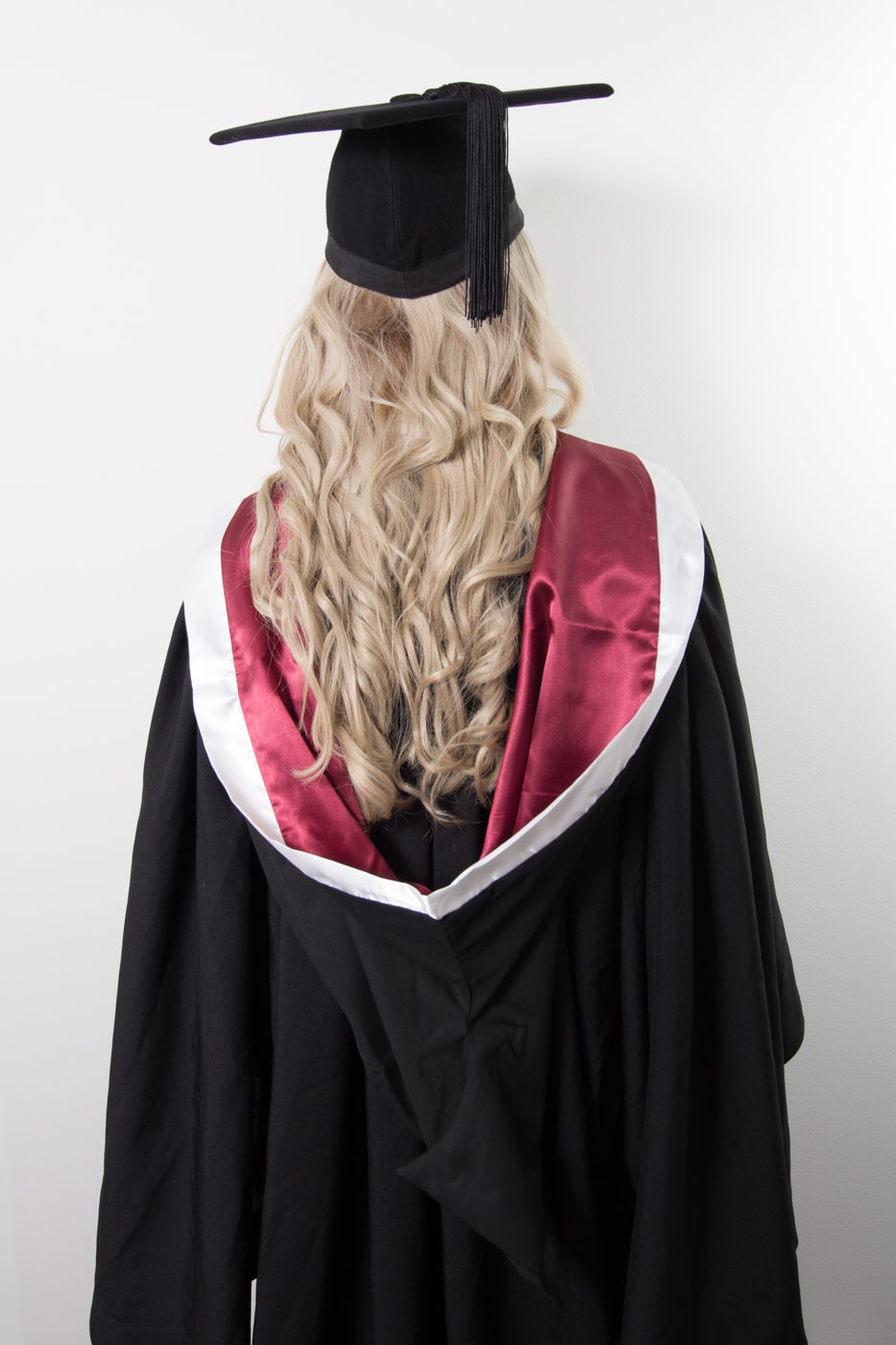 University of Western Australia Bachelor of Medicine graduation gown ...