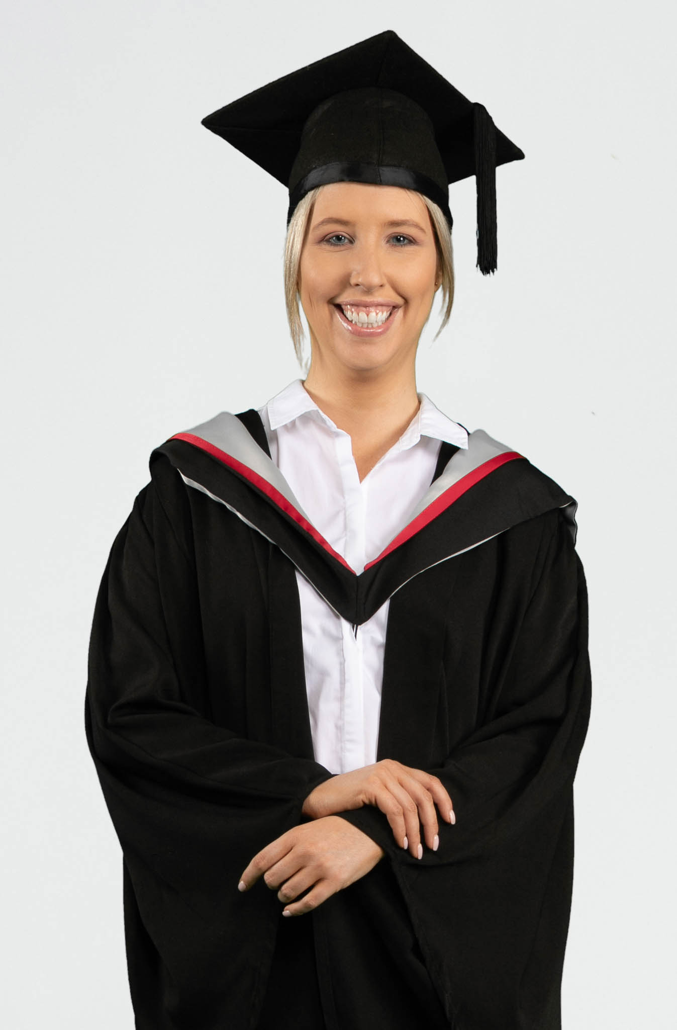 Buy Graduation Gown Sets | Gowning Street UK