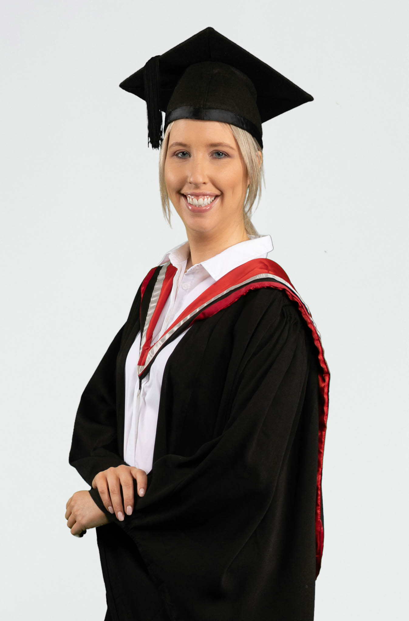 Buy Graduation Gown Sets | Gowning Street UK